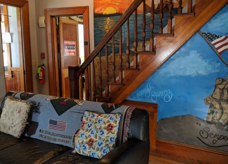 Living Room Photo - Liberty House